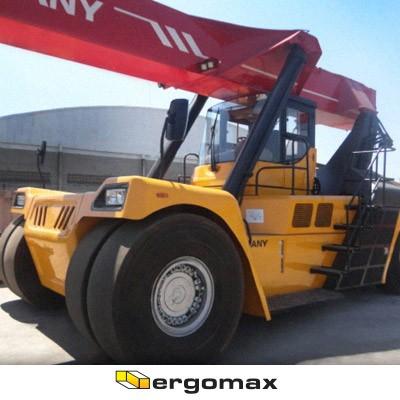 REACH STACKER - Solucões Industriais