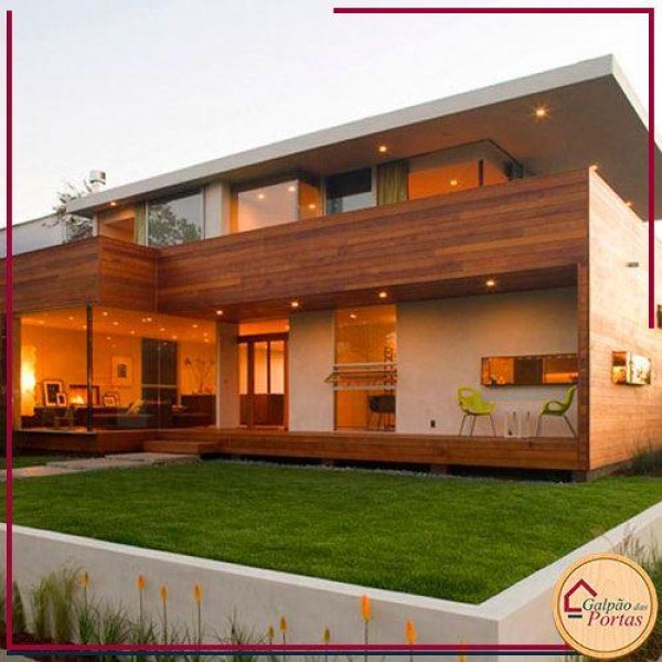 Fachada de Varanda de Madeira - Soluções Industriais