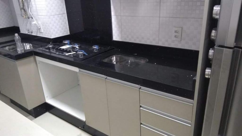 PIA DE COZINHA GRANITO - Solucões Industriais