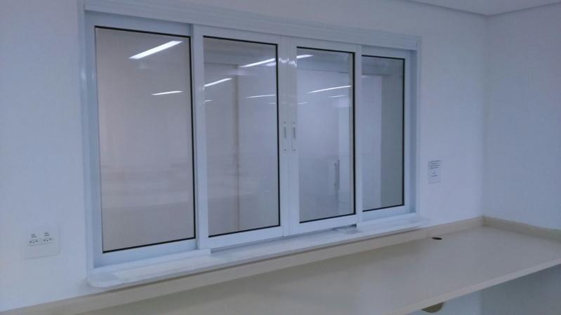 JANELA DE PVC - Solucões Industriais