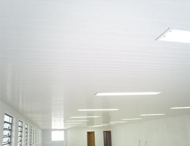 FORRO PVC LISO - Solucões Industriais