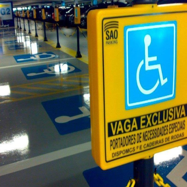 Sinalização de estacionamento para deficiente - Soluções Industriais