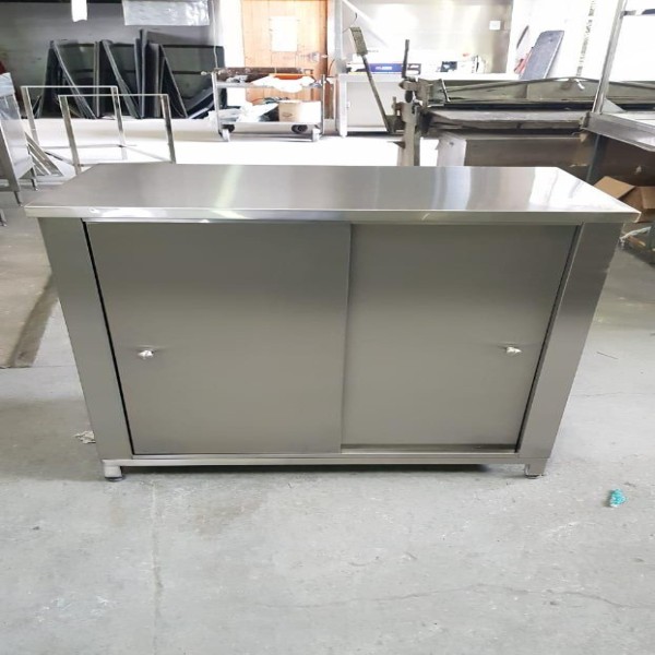 ARMÁRIO DE INOX - Soluções Industriais