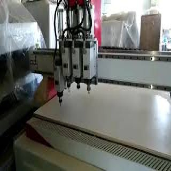 usinagem de ACM em router CNC - Soluções Industriais