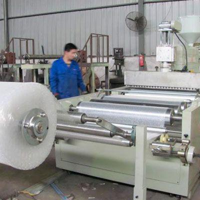 MÁQUINA EXTRUSORA DE FILME PE - Solucões Industriais