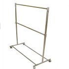 Expositor de roupas no Soluções Industriais