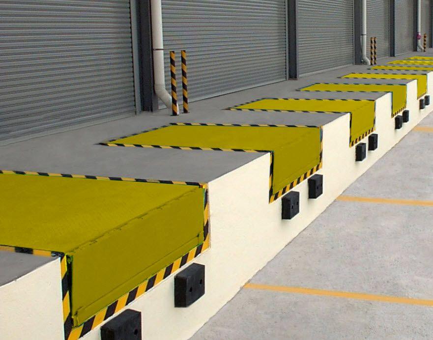 LUMINÁRIA DE DOCA - Solucões Industriais