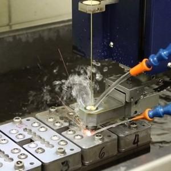 ELETROEROSÃO A FIO - Solucões Industriais