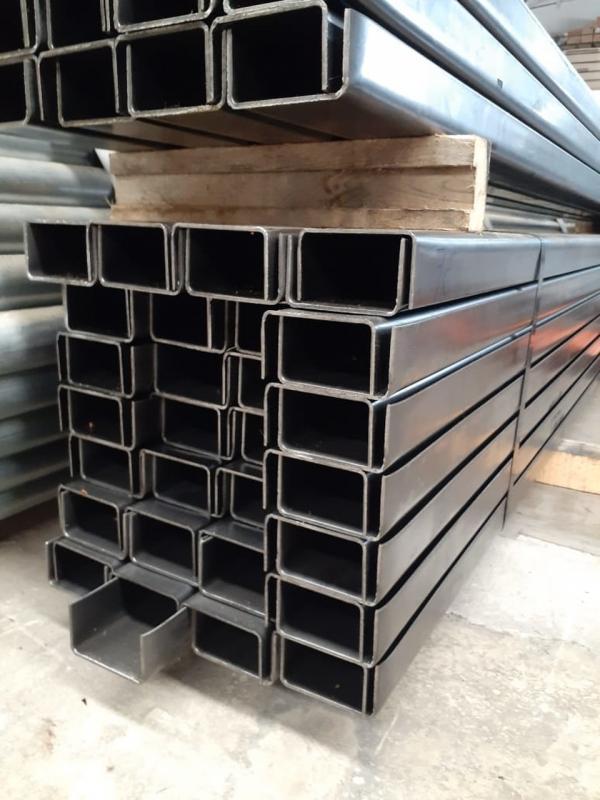 VIGA U DOBRADA - Solucões Industriais