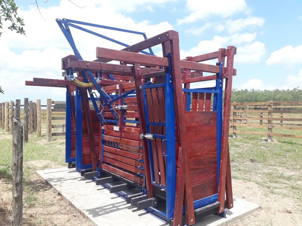 BRETE PARA GADO - Solucões Industriais