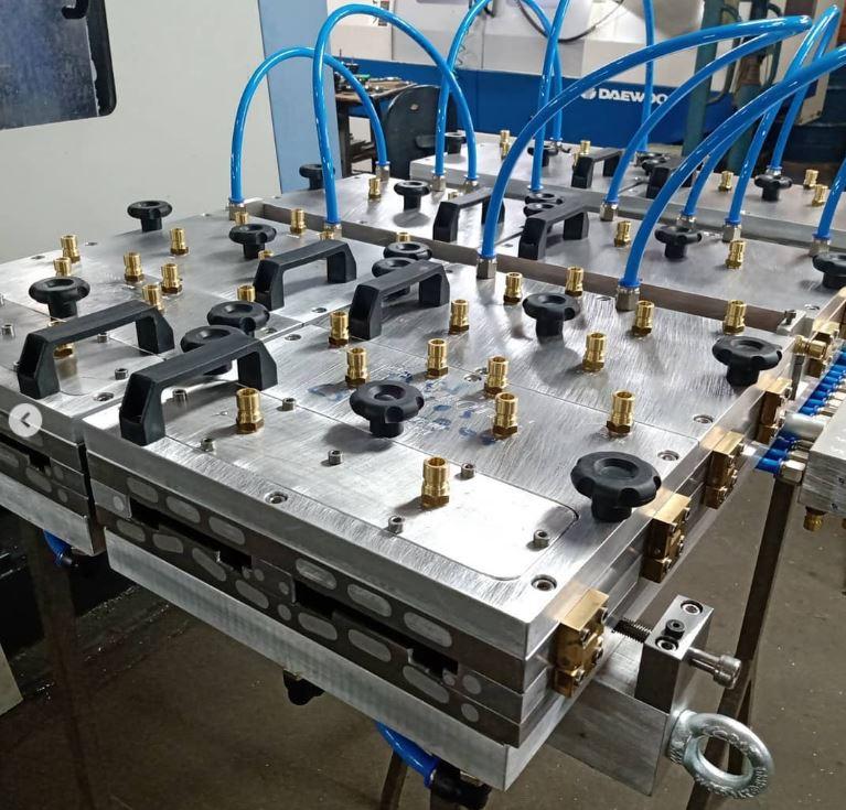 PORTA MOLDES - Solucões Industriais