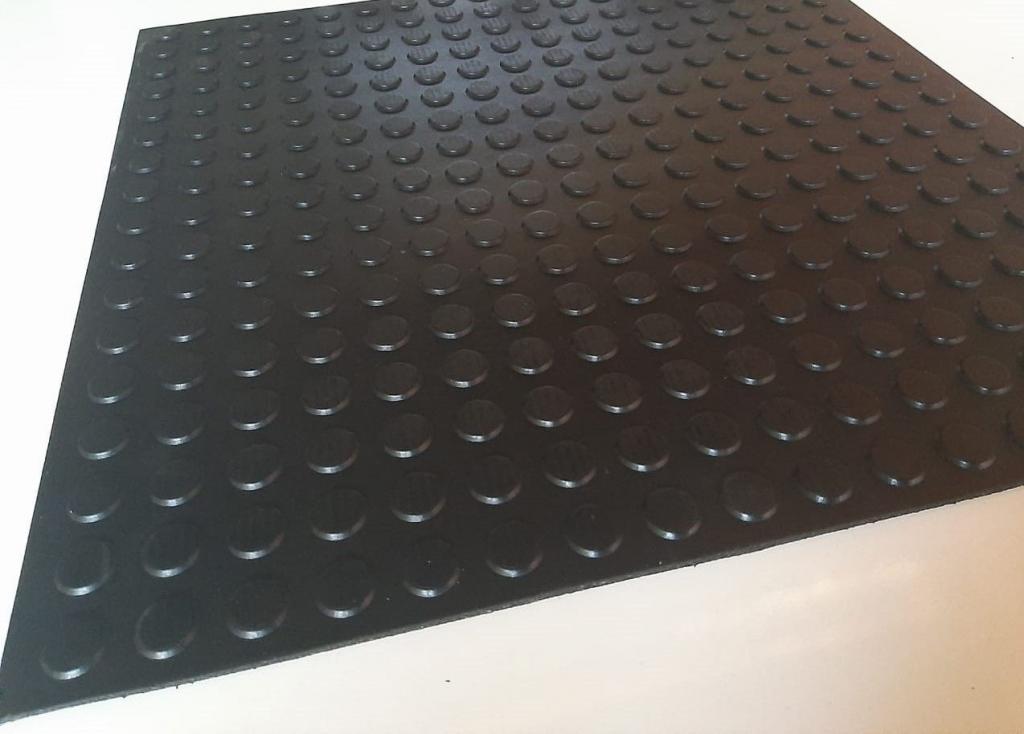 PISO VINILICO EMBORRACHADO - Solucões Industriais