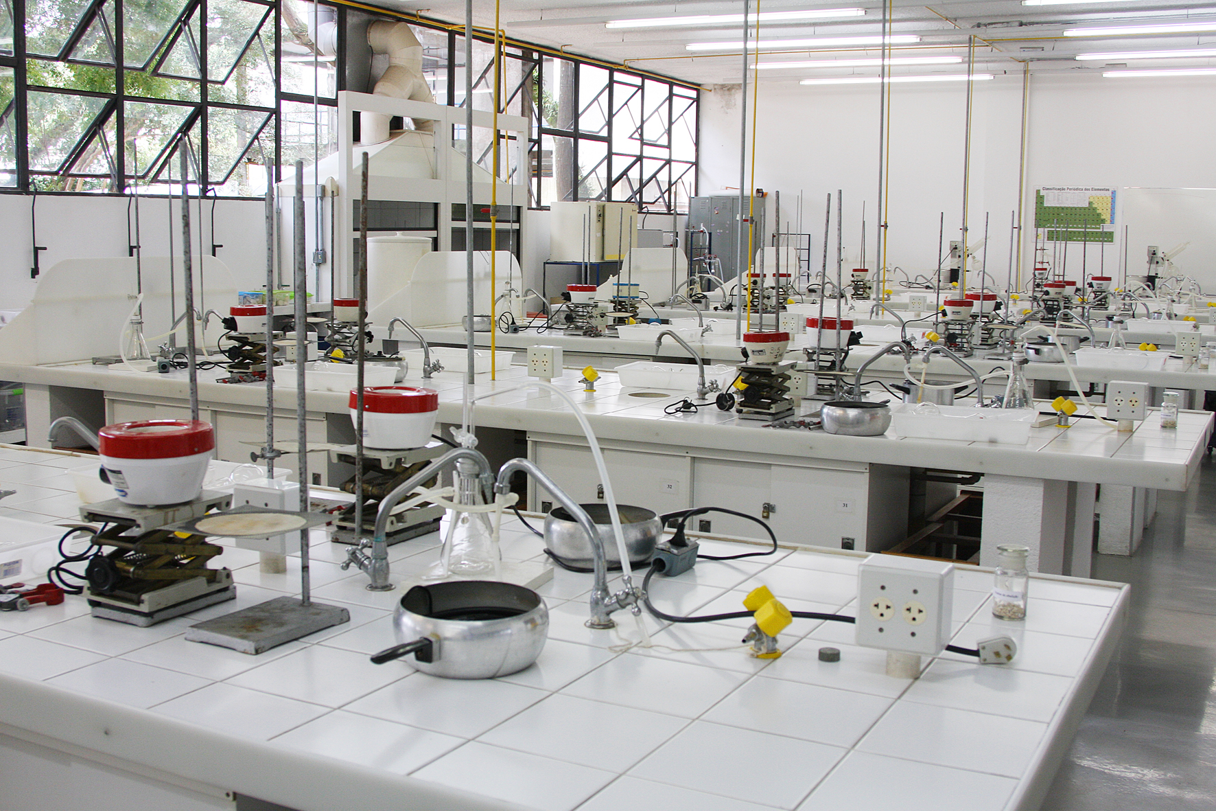 Piso de laboratório - Facilita Revestimentos