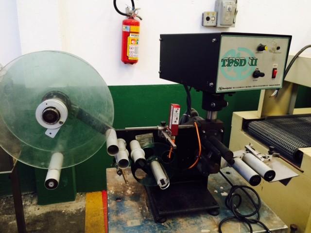 MÁQUINA ROTULADORA - Solucões Industriais