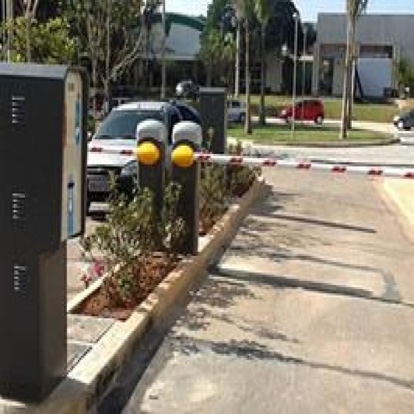 Cancela automática - Soluções Industriais